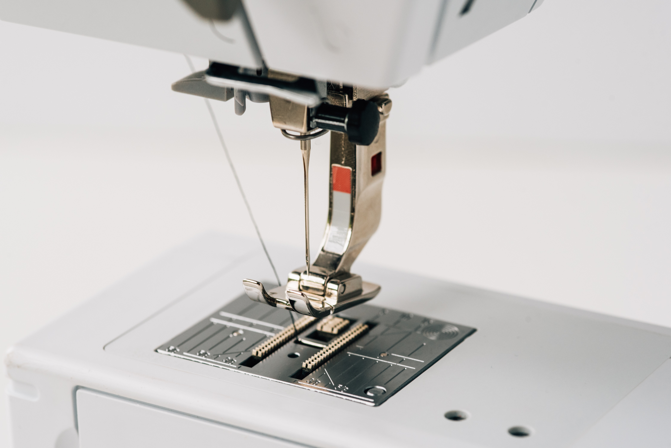 On Point: Our Guide to Sewing Needles - We Like Sewing