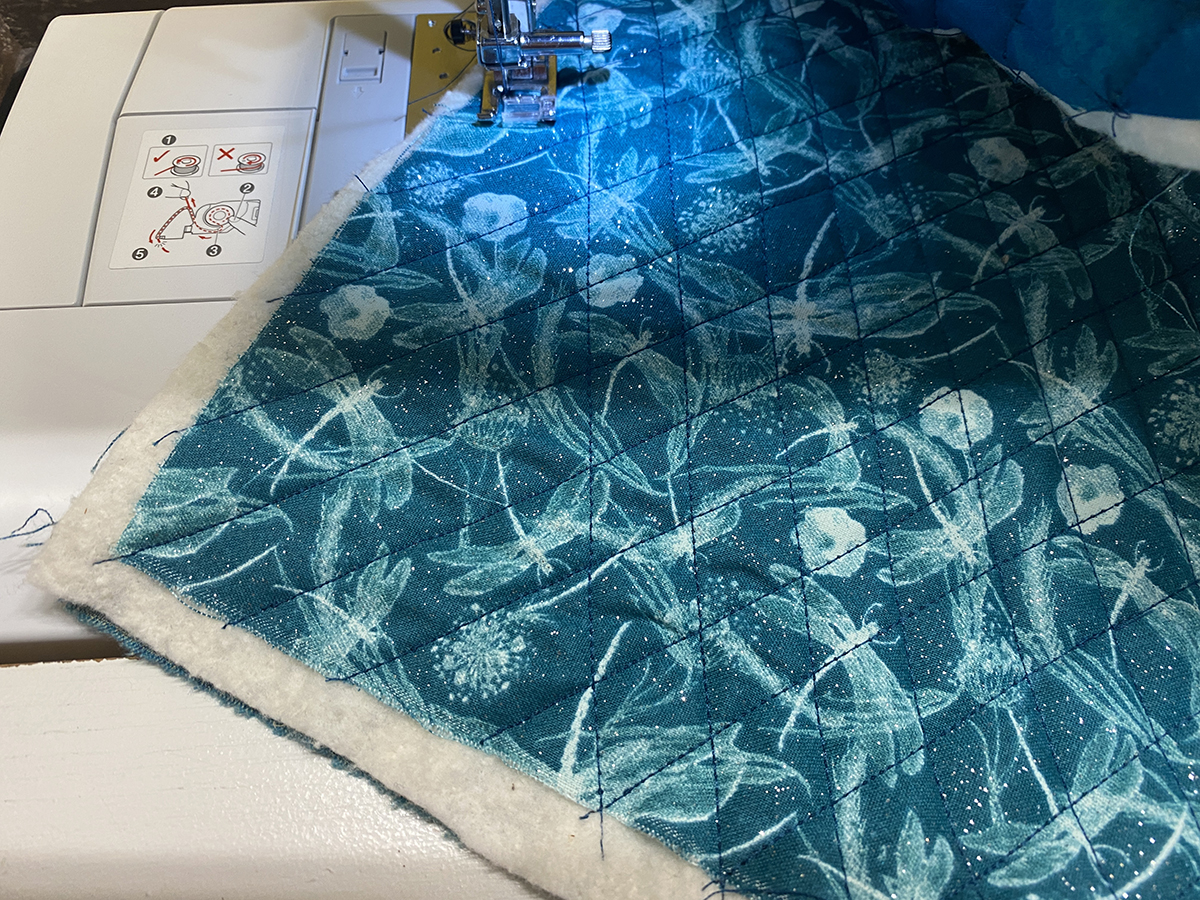 Leisurely Scroll Quilted iPad Cover Pattern - We Like Sewing