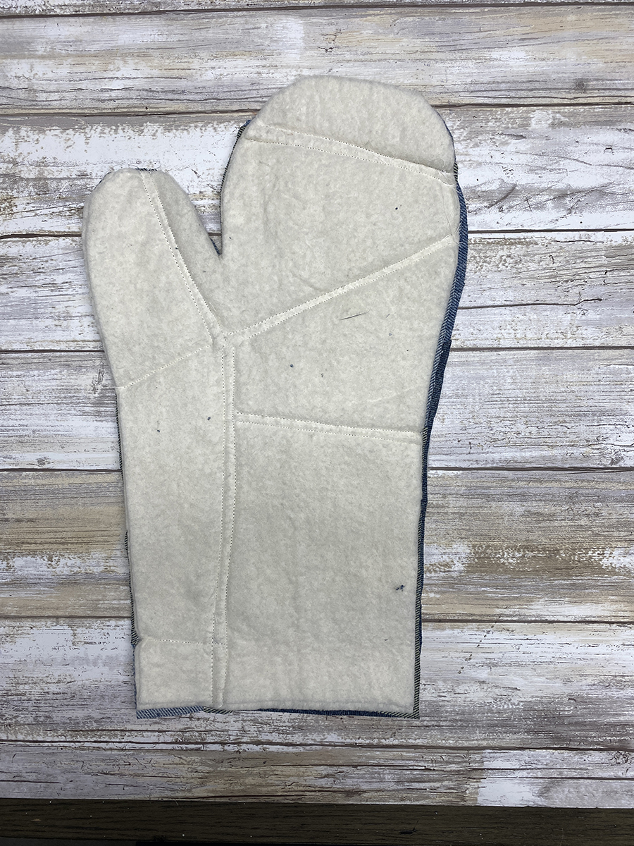 Recycled Denim Oven Mitt Pattern - We Like Sewing