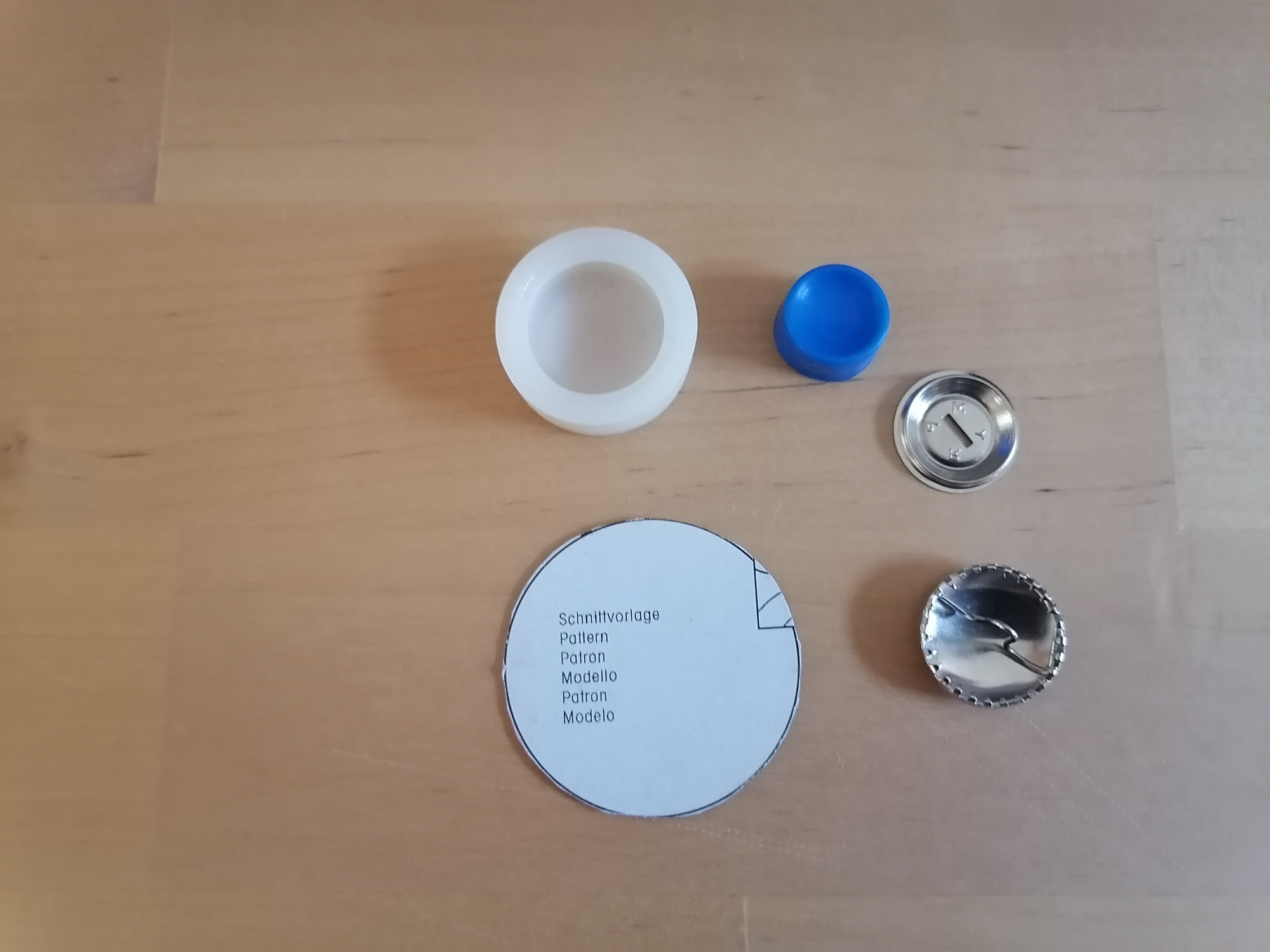 Buttoned Up: How to Make Stylish Covered Buttons - We Like Sewing